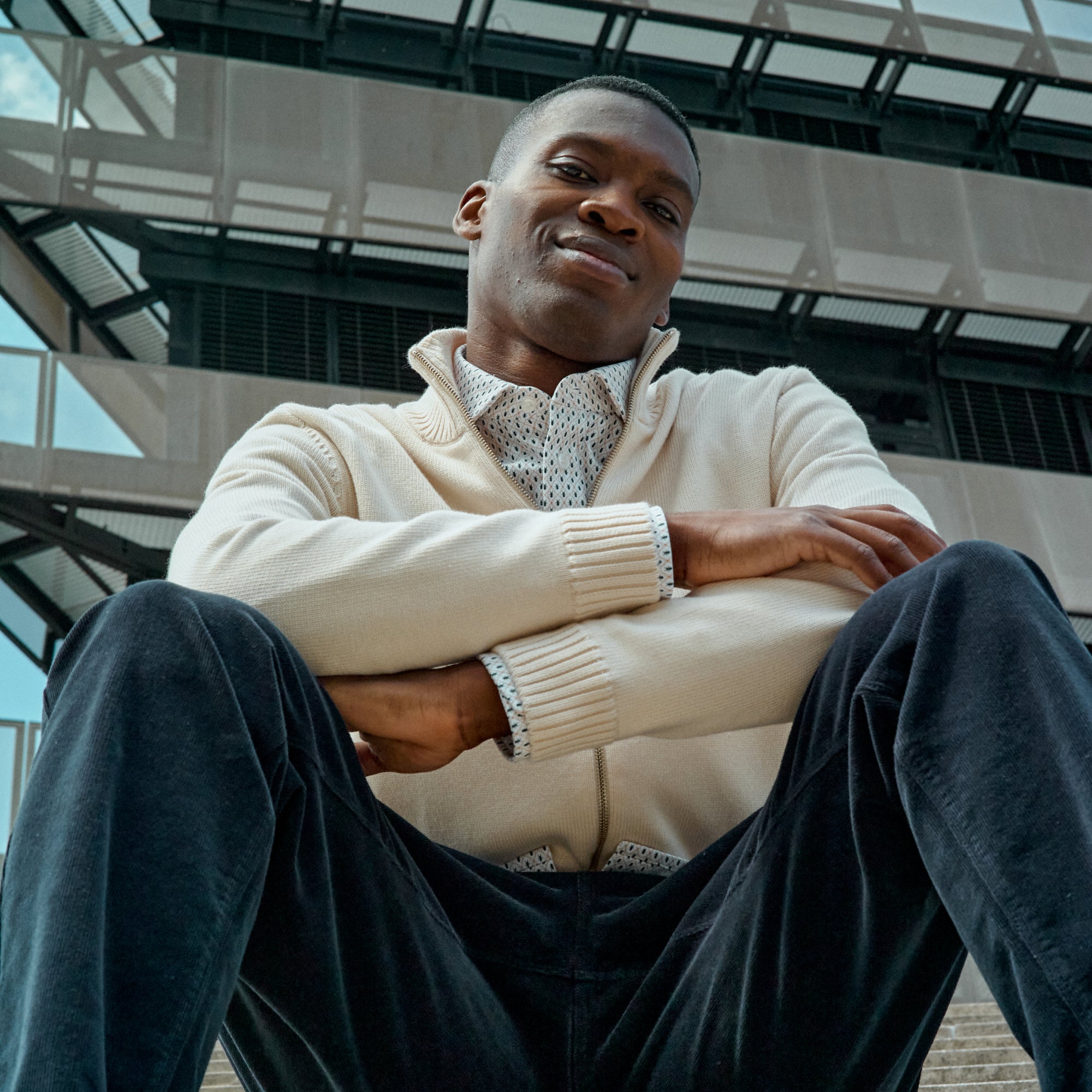 SHAPING NEW TOMORROW | Offizieller DE Shop