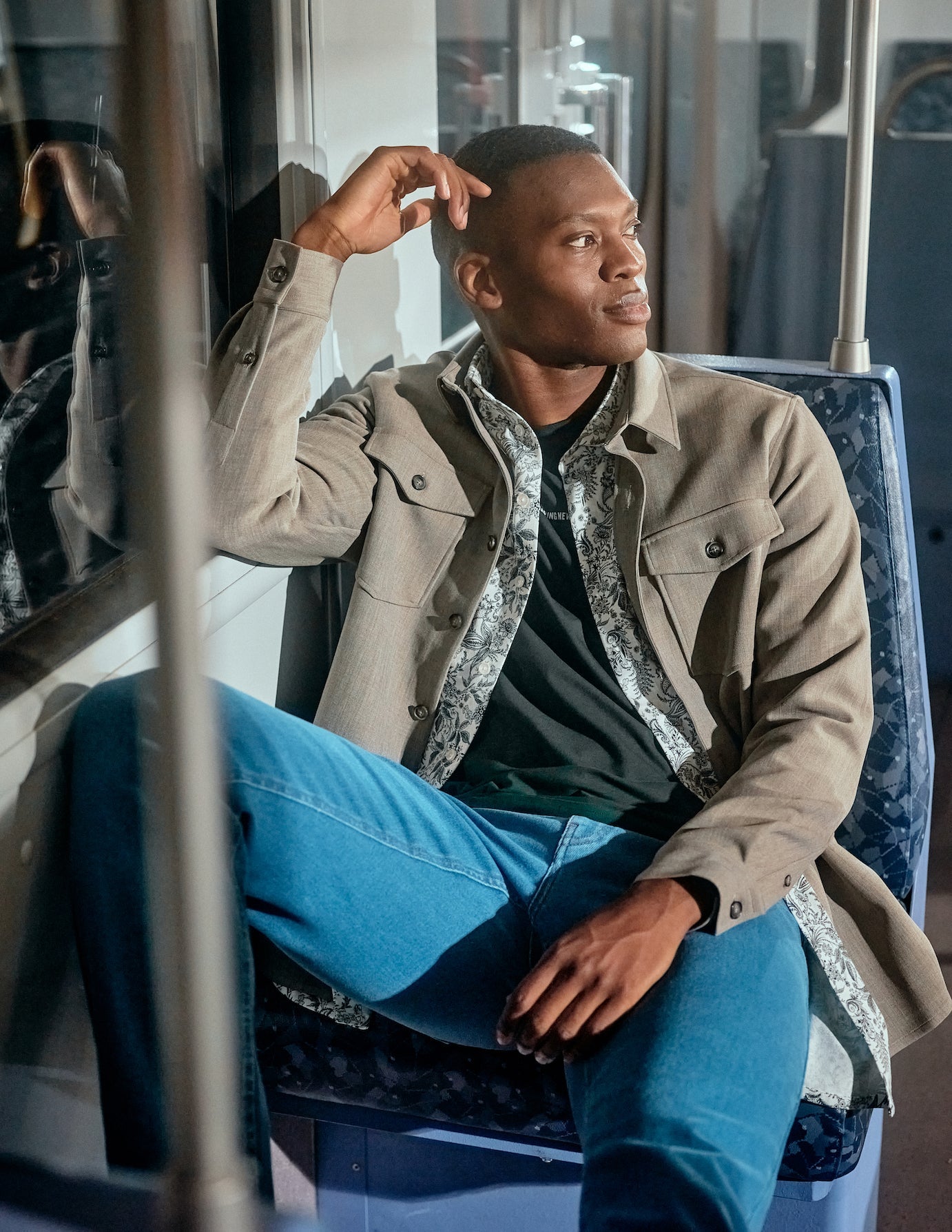 SHAPING NEW TOMORROW | Offizieller DE Shop