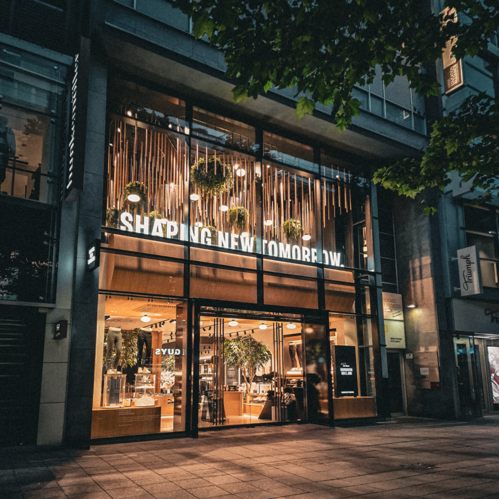 SHAPING NEW TOMORROW | Offizieller DE Shop