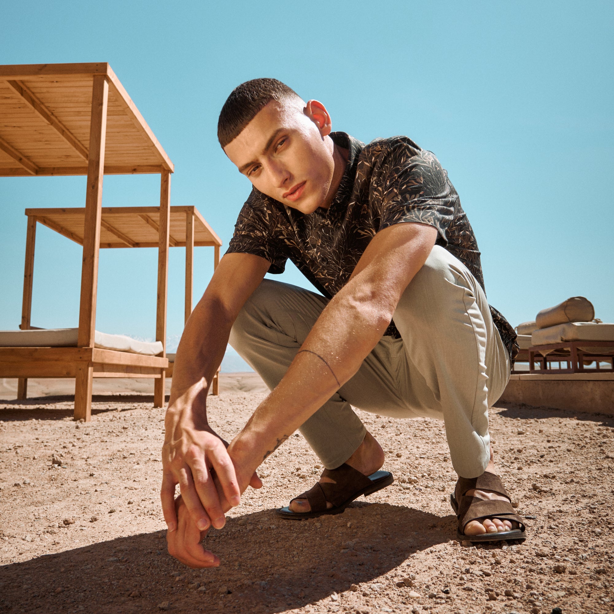 SHAPING NEW TOMORROW | Offizieller DE Shop